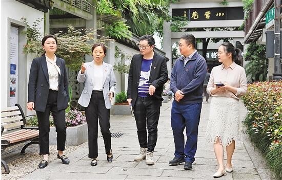 浙江党建网-小巷故事，历久弥新 在杭州小营巷，重温习近平同志关于“弘扬爱国卫生光荣传统”的重要论述